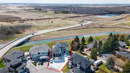 Chestermere Luxury Homes For Sale - Chestermere Luxury Real Estate