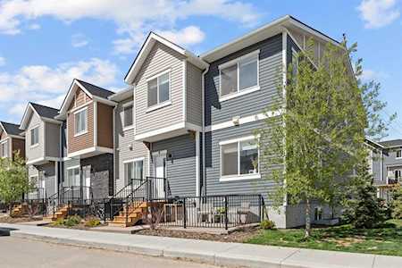 Northwest Calgary Townhomes For Sale - Northwest Calgary Townhouse Real ...
