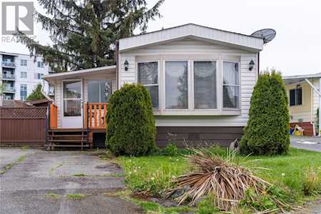 Victoria Mobile Homes For Sale & MLS® Listings | Loyal Homes