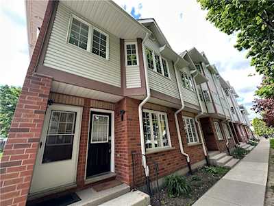 Hamilton Townhomes For Sale - Hamilton, Ontario