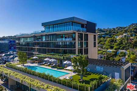 Los Angeles Luxury Condos for Sale