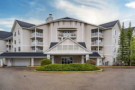 Airdrie 55+ Adult Community Homes - Airdrie Age Restricted Communities