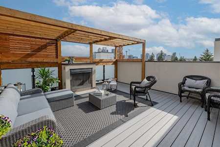 Upper Mount Royal Houses For Sale in Calgary