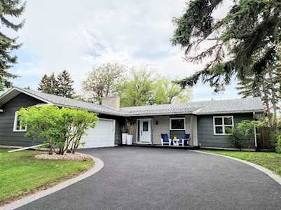 Willow Park Houses For Sale in Calgary