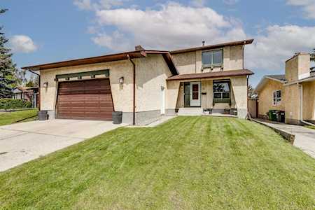 Braeside Homes For Sale | Homes For Sale In SW Calgary