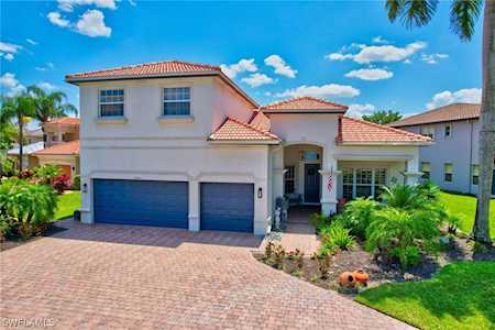 Valencia - Naples Real Estate - Valencia Homes For Sale