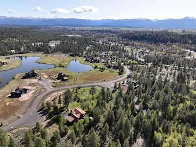 Blackhawk on the River, a McCall Retreat