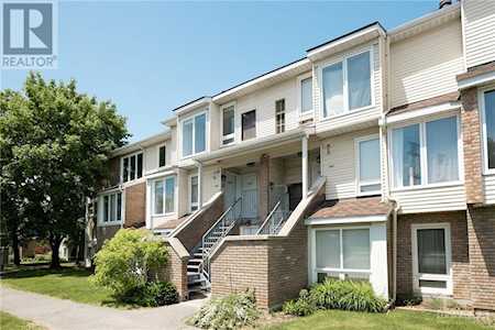Merivale Gardens Homes For Sale Nepean - Merivale Gardens Real Estate