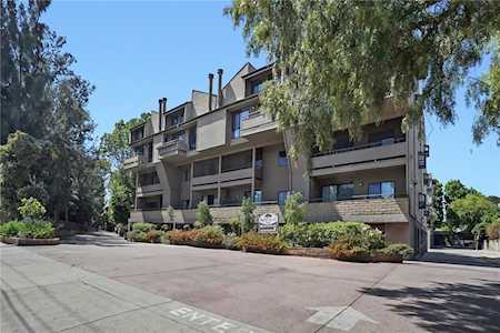 Sherman Village | Sherman Oaks Condos | 13331 Moorpark St Sherman Oaks, CA 91423