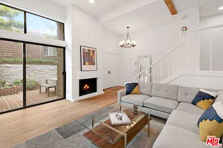 Villa Vallarta | Marina del Rey Condos | 4411 Alla Rd & 4600 Glencoe ...