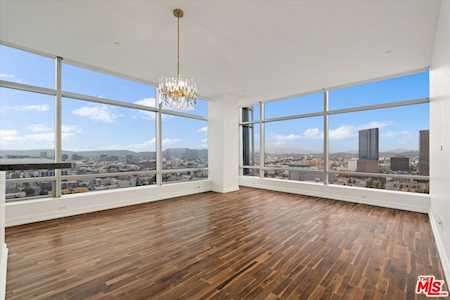 Ritz Carlton at LA Live | Downtown LA Condos | 900 W Olympic Blvd Los ...