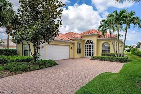 Island Walk Real Estate - Island Walk Homes in Naples, FL