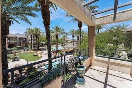 Amber Ridge Condos for Sale in Summerlin | @seevegashomes