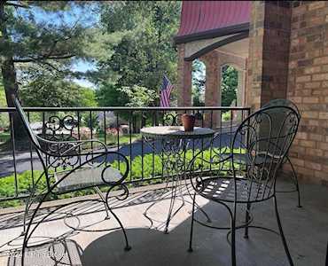 Coach Gate Condos for Sale - Louisville, KY 40207 Real Estate