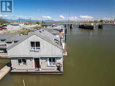 Ladner Waterfront For Sale & MLS® Listings | Loyal Homes