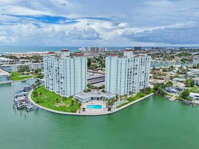Beachfront Condos In St Pete Beach Florida