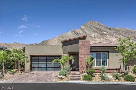 Summerlin Homes with a Pool Single Story