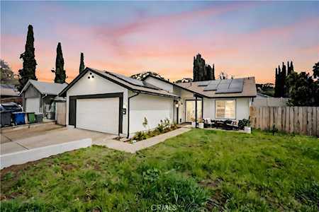 9 Reasons Lakeside San Diego is a Great Place to Live in 2024 | 2025