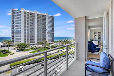 Boca Reef Condos for Sale | Condos in Boca Raton, FL