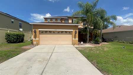 Airpark and Fly-In Communities in Florida - Homes With Airplane Hangars ...