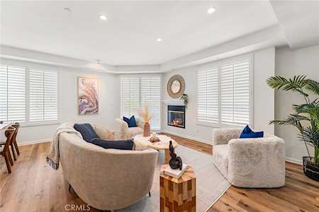 Wilshire Borgata Condos | 12222 Wilshire Blvd, Los Angeles