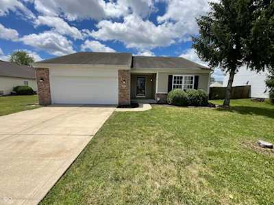 Lake Ridge Subdivision Homes for Sale | Brownsburg Indiana Homes