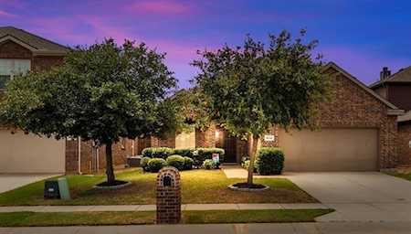 Cross Oak Ranch Homes for Sale | Cross Oak Ranch Aubrey TX