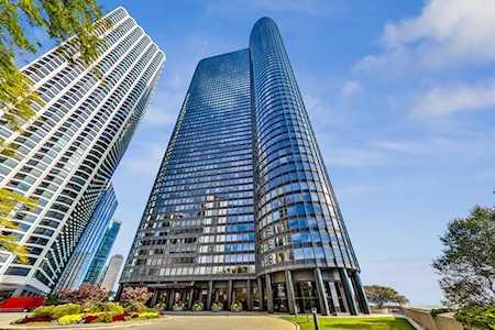 Harbor Point Condos of Chicago | 155 N Harbor Drive