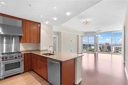 10 Terminus Place Condos for Sale | 3325 Piedmont Road NE