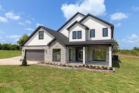 Gated Neighborhoods In and Around The Woodlands, Texas