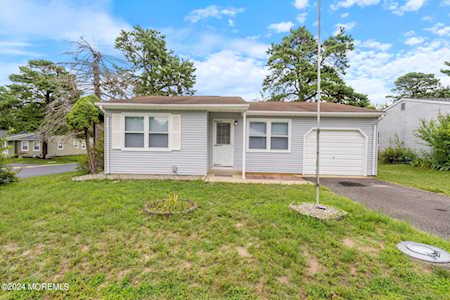 The Reserve of Lake Ridge Homes For Sale Whiting - The Reserve of Lake ...