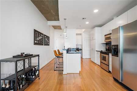 Metropolis Condos for Sale | 943 Peachtree Street NE