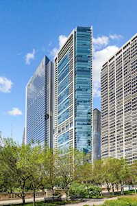 340 on the Park Condos of Chicago | 340 E Randolph St