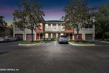Mirabella Condos For Sale Jacksonville - 10075 Gate Parkway Real Estate