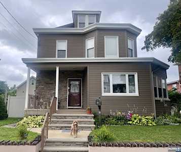 East Rutherford Homes With An East Facing View For Sale - East ...