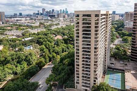 Dallas High Rise Condos for Sale | High Rise Condos Dallas