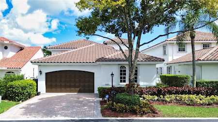 Doral Estates Villas, Doral, FL Real Estate & Homes for Sale