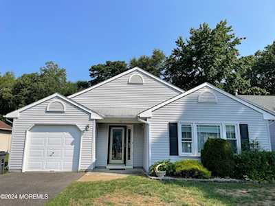 Princeton Commons Homes For Sale Brick - Princeton Commons Real Estate