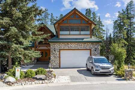 Banff Real Estate - Homes for Sale in Banff