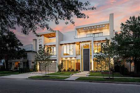 The Custom Home Builders of Houston, Texas