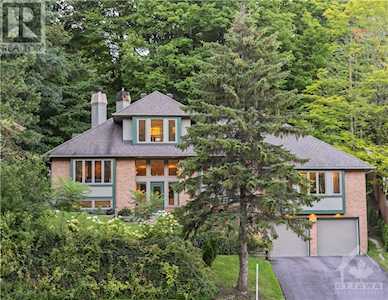 Rothwell Heights Ottawa