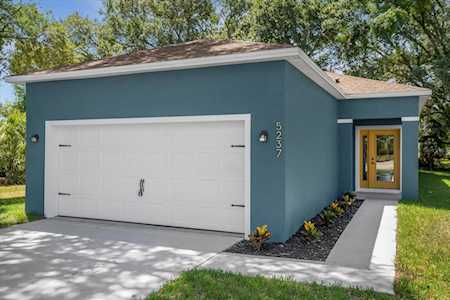 RV Garage Homes For Sale in Central Florida - The Stones Real Estate Firm