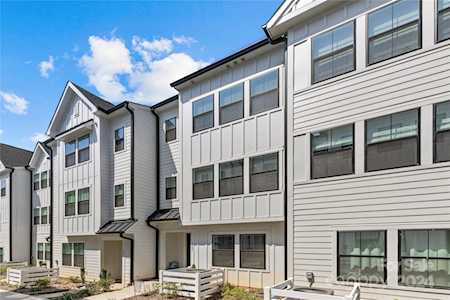 Six Twenty Townhomes for Sale | Modern Townhomes in Charlotte, NC