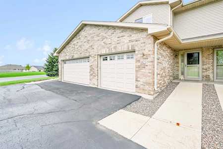 Shadow Ridge Condos for Sale in Lawrence WI