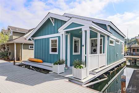 Seattle Floating Homes and Houseboats