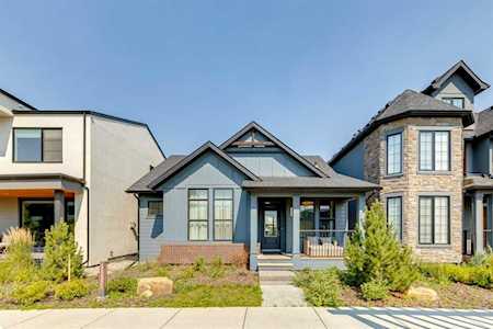 Villas for sale Calgary | Bungalow style condos in Calgary