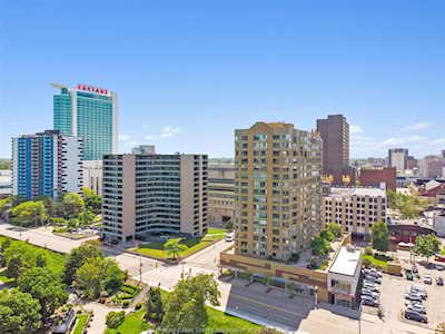 Riverside Drive Homes For Sale Windsor - Riverside Drive Real Estate