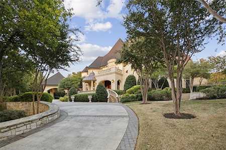 Tour 18 Homes for Sale | Tour 18 Flower Mound