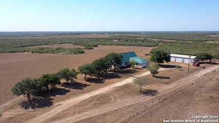 South Texas Ranches For Sale - South TX Hunting Ranches