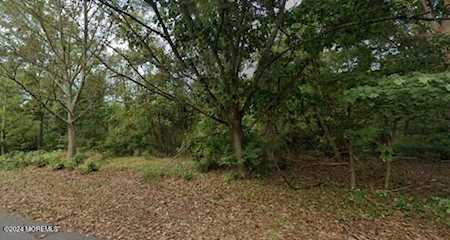 Colts Neck Vacant Lots For Sale - Colts Neck Land